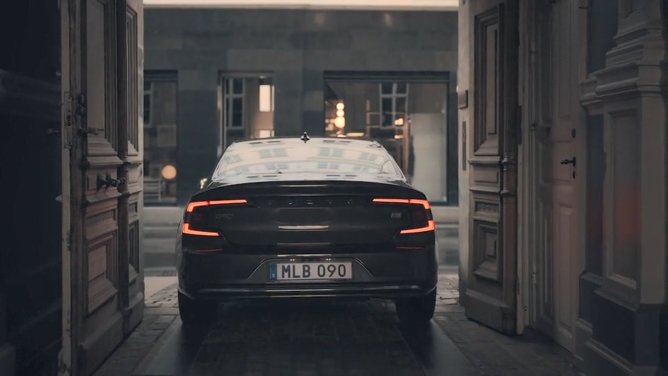 볼보, S90·V90 부분변경 공개…48V 마일드 하이브리드 적용