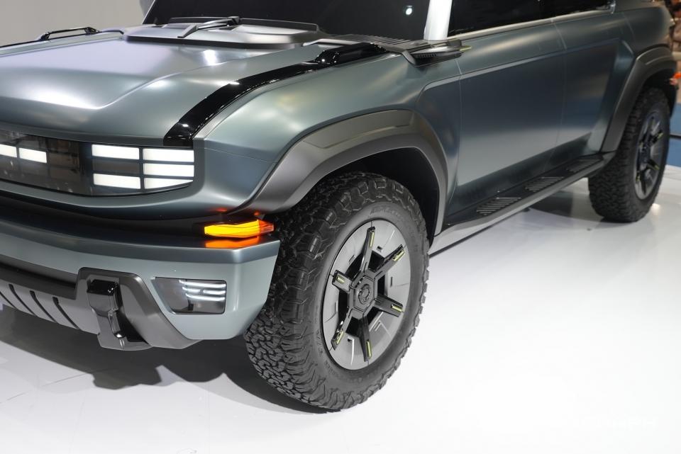 렉스턴 전기차, 이렇게 나올까? KG F100 [서울모빌리티쇼]