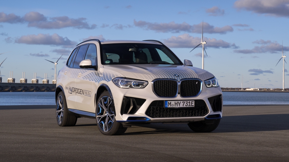 수소차 iX5 하이드로젠…'BMW가 그리는 또 다른 미래' [시승기]