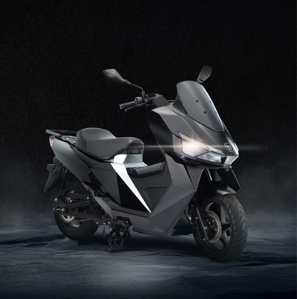 대동, '국산화율 92%' 전기 스쿠터 GS100 라이트 출시…"중국산과 달라"