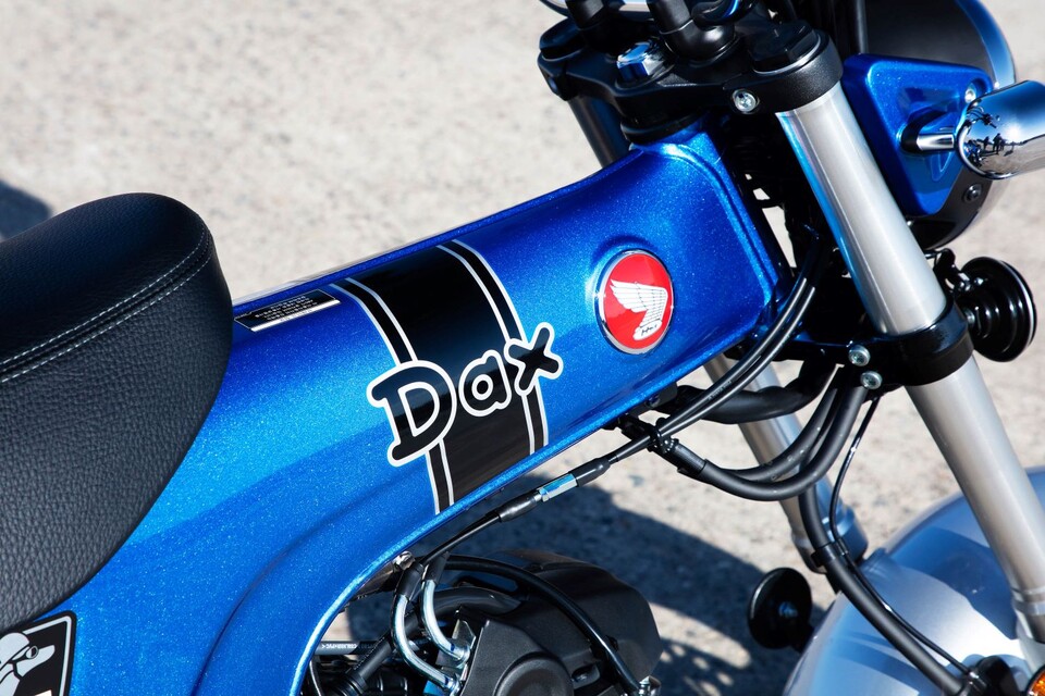 혼다코리아, 닥스훈트 닮은 '스몰 펀 모터사이클' ST125 출시!