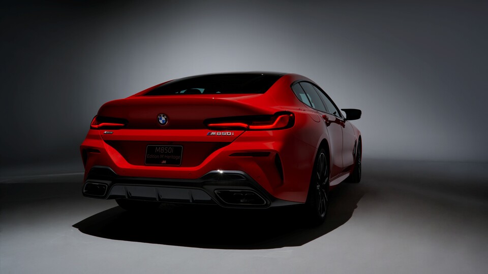 BMW 코리아의 6월 온라인 한정 에디션은 M850i 헤리티지 에디션